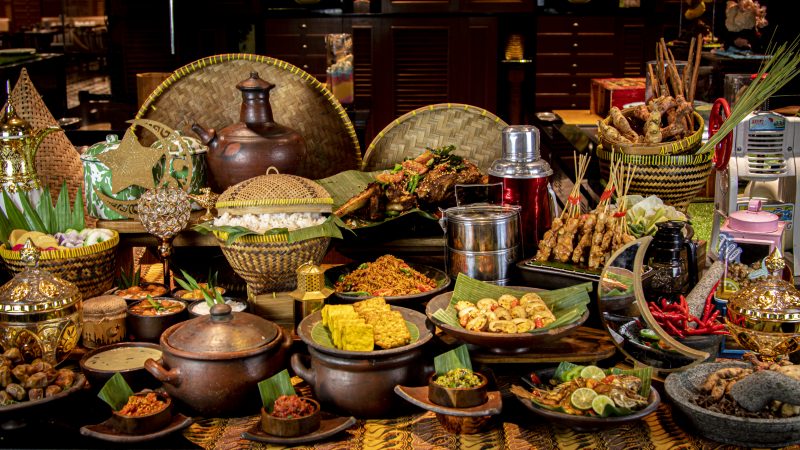 Damar Ramadan Jawa Tempo Doeloe Buffet Pullman CiawiVenueMagz.com